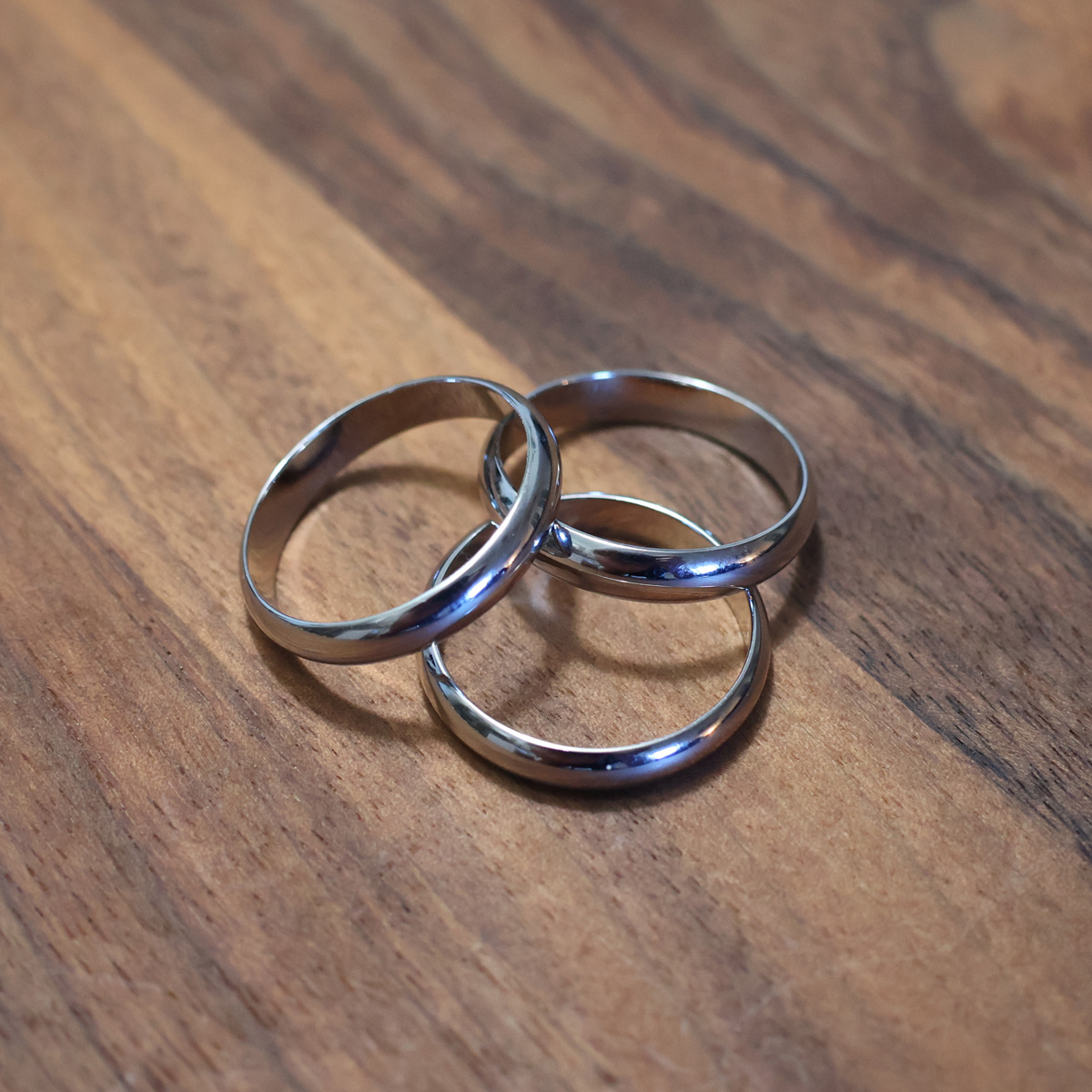 Wedding Band - Magic Props & Accessories